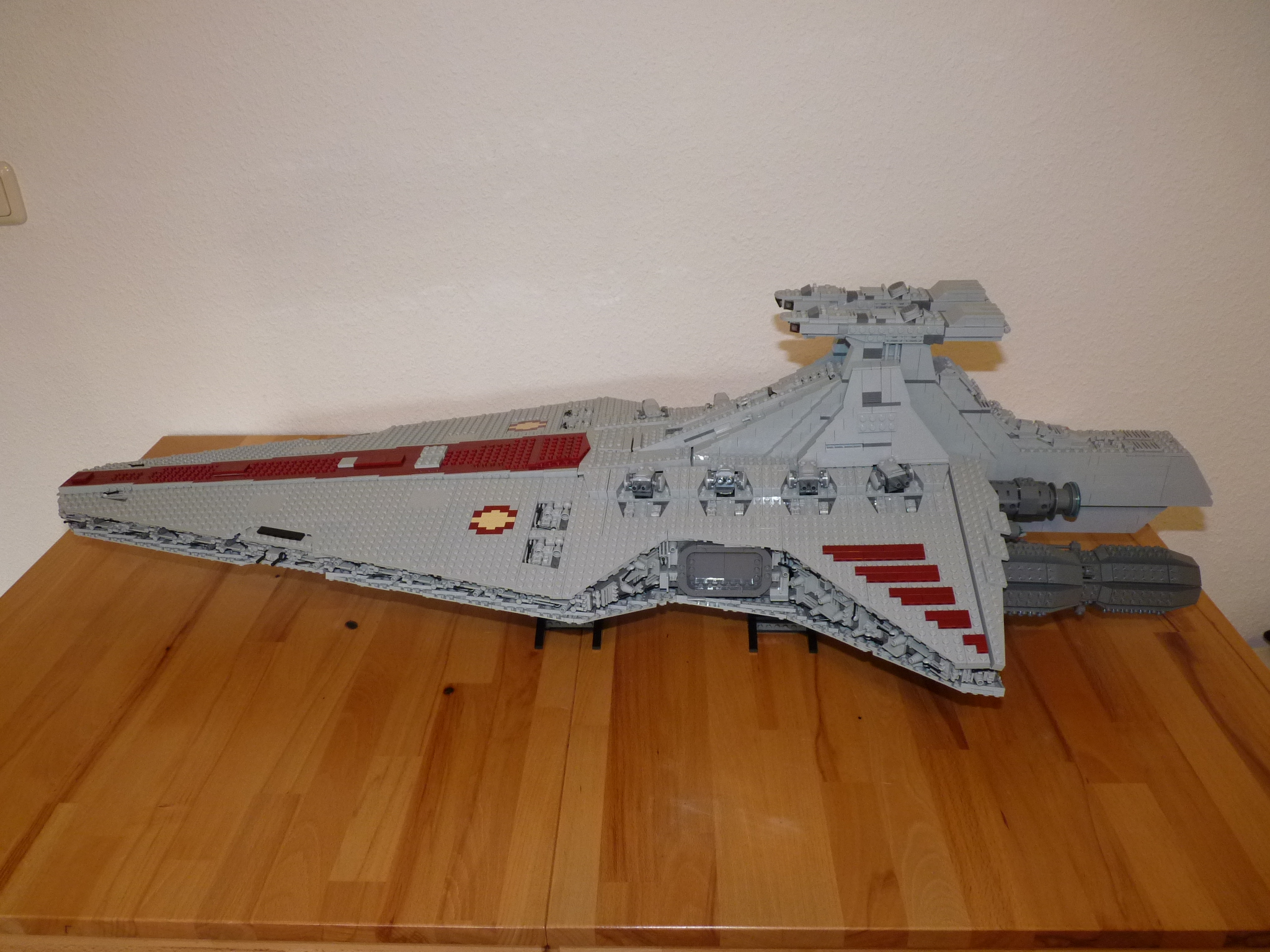 peters-lego.com - UCS Venator