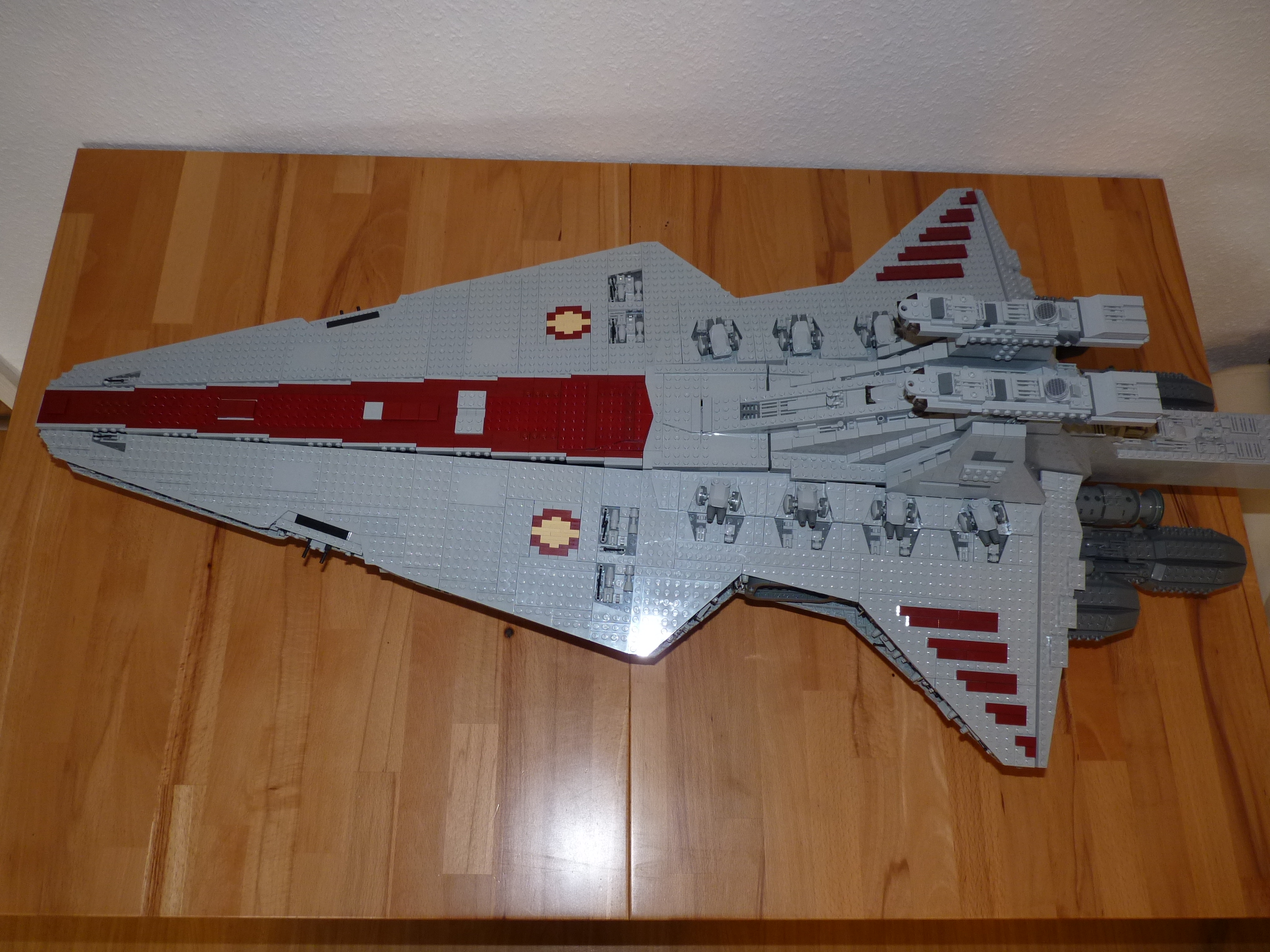 peters-lego.com - UCS Venator
