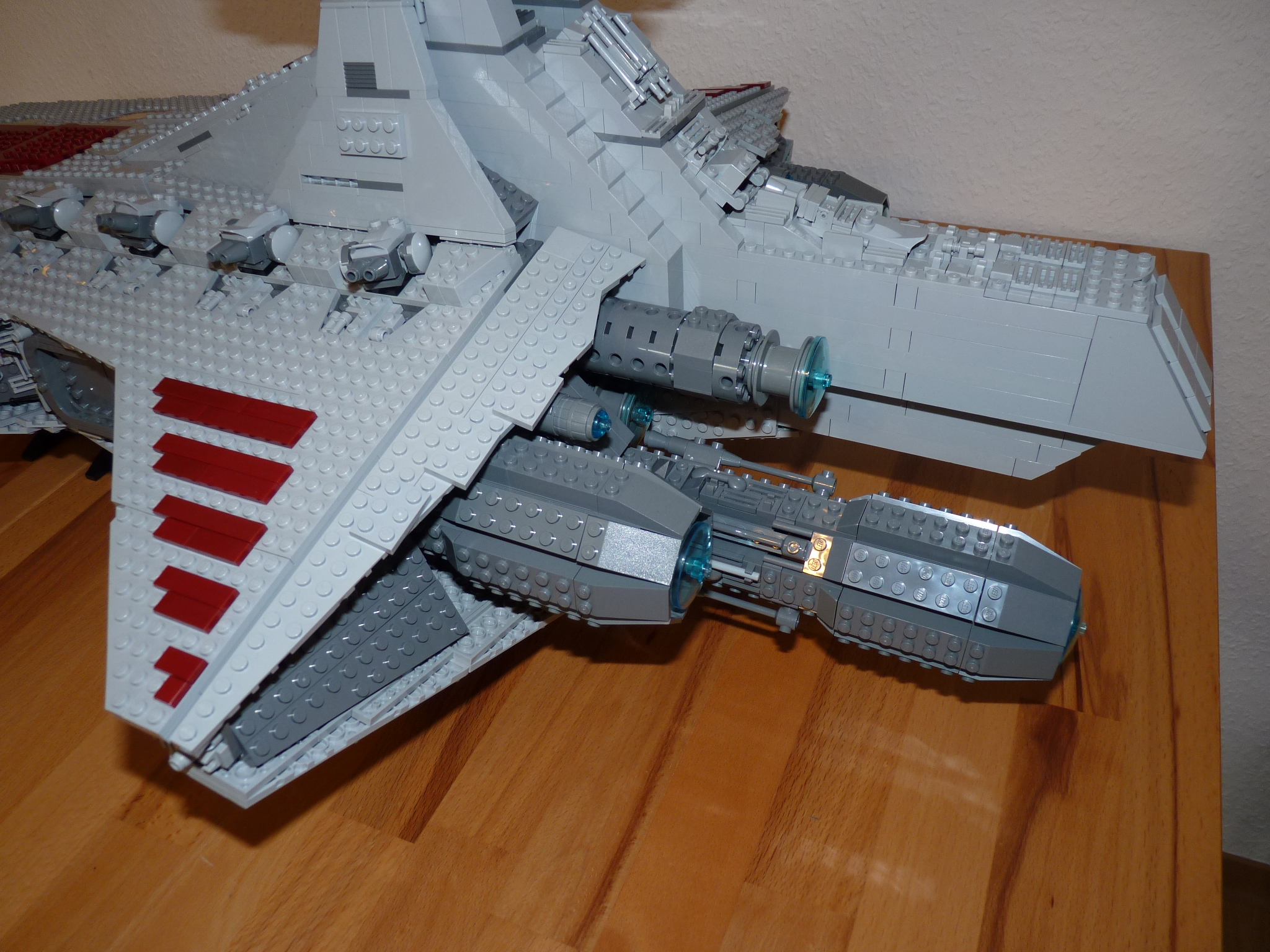 peters-lego.com - UCS Venator